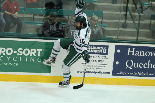 Hockey Dominates - The Dartmouth Review